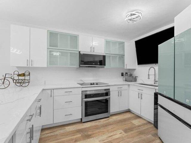 condo with 1 bedroom, Lynn MA ES103709991