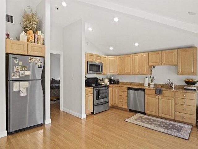 condo with 1 bedroom, m MA DS104192745