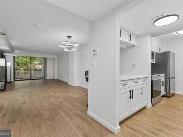 condo with 1 bedroom, McLean VA ES104898403