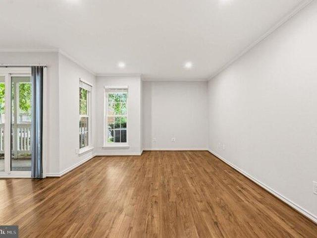 condo with 1 bedroom, McLean VA ES104902149
