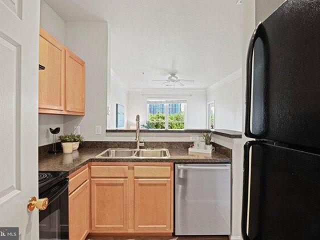condo with 1 bedroom, McLean VA ES104906556