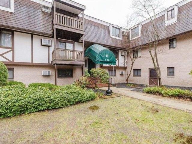 condo with 1 bedroom, Mansfield MA ES103185675