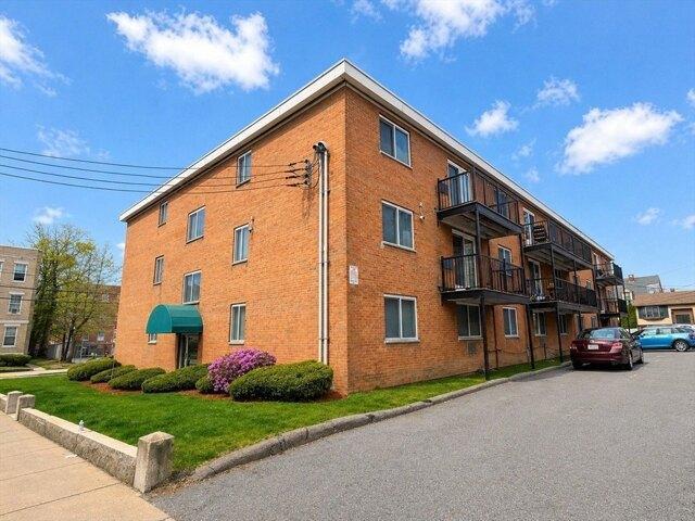 condo with 1 bedroom, Malden MA DS102088864