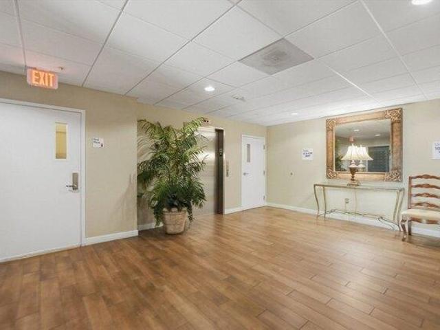condo with 1 bedroom, Malden MA ES103498113