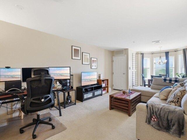 condo with 1 bedroom, Malden MA ES103224309