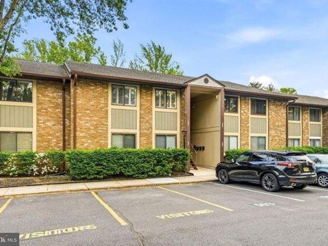 condo with 1 bedroom, Maple Shade NJ DS102212030