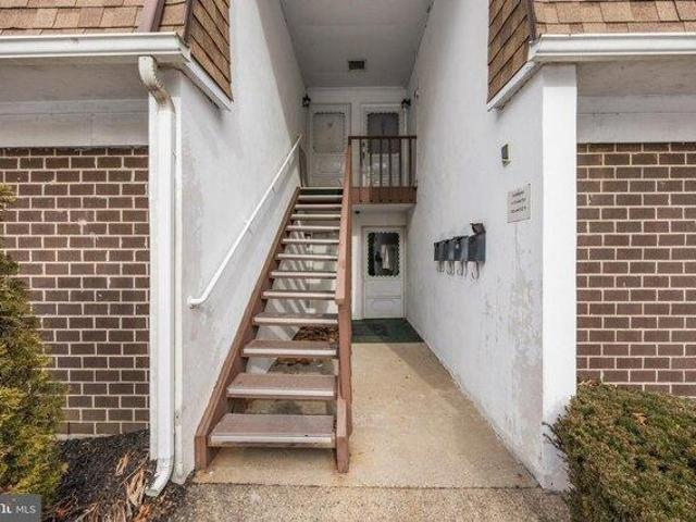 condo with 1 bedroom, Maple Shade NJ ES103620196