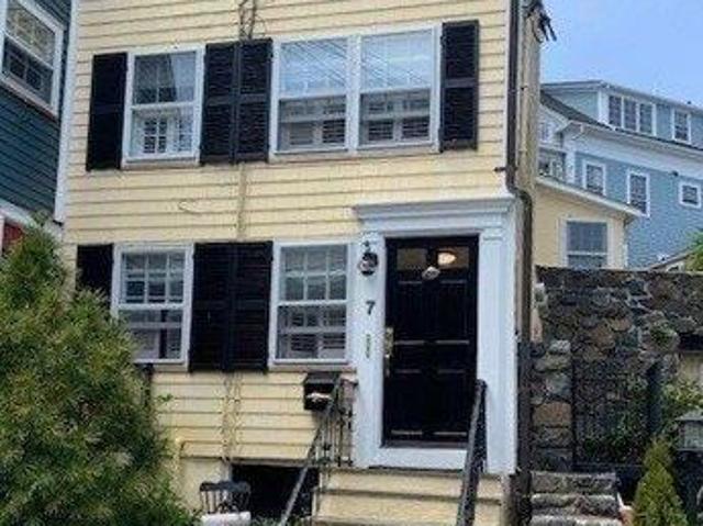 condo with 1 bedroom, Marblehead MA DLS102583207