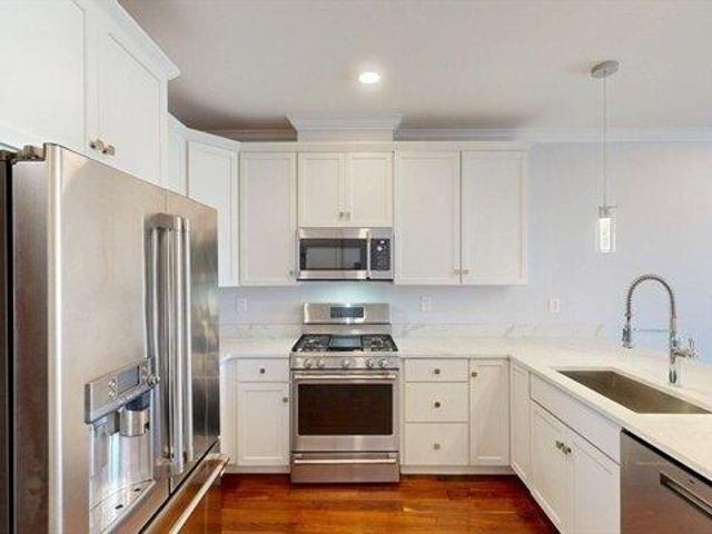 condo with 1 bedroom, Medford MA DS102595760