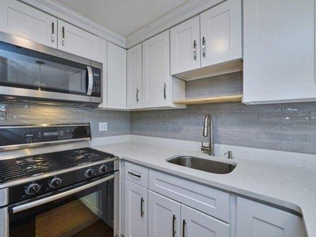 condo with 1 bedroom, Medford MA ES105232258