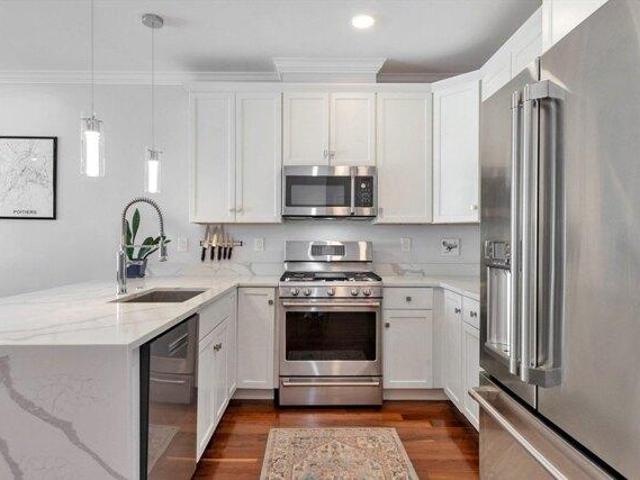 condo with 1 bedroom, Medford MA ES103443746