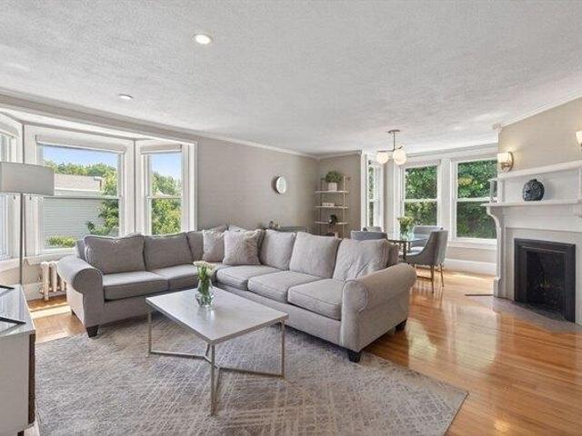 condo with 1 bedroom, Melrose MA DS104152685