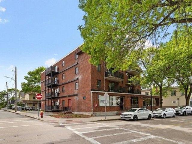condo with 1 bedroom, Melrose MA DS103967616