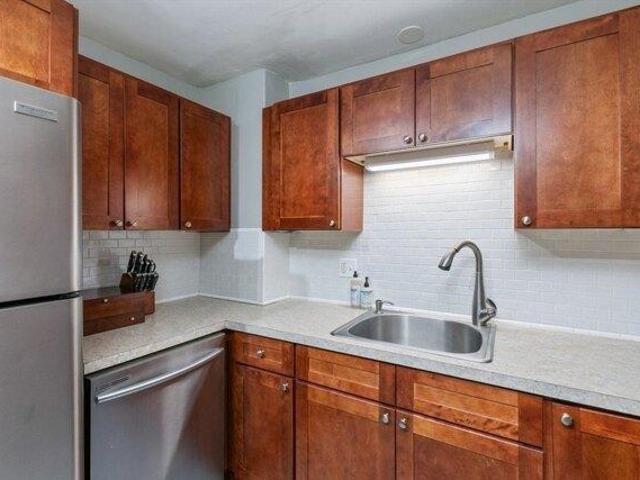 condo with 1 bedroom, Melrose MA ES104920901