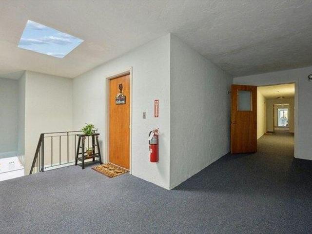 condo with 1 bedroom, Methuen MA DLS102529284