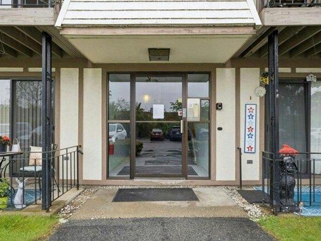 condo with 1 bedroom, Methuen MA ES104834006