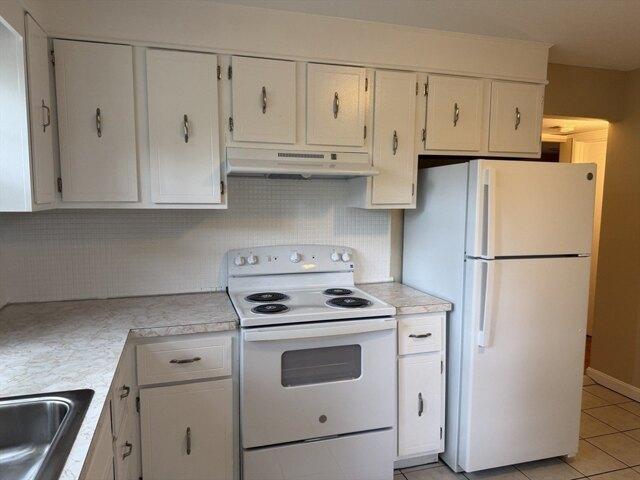 condo with 1 bedroom, Methuen MA ES104853481