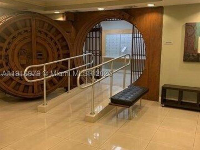 condo with 1 bedroom, Miami FL ES104899421