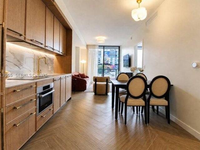 condo with 1 bedroom, Miami FL ES104900889