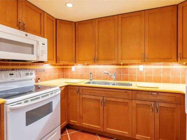 condo with 1 bedroom, Miami FL ES104901065