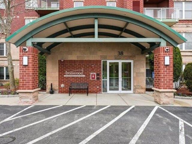 condo with 1 bedroom, Middleton MA DLS102530452