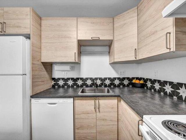 condo with 1 bedroom, Middletown CT ES105125592