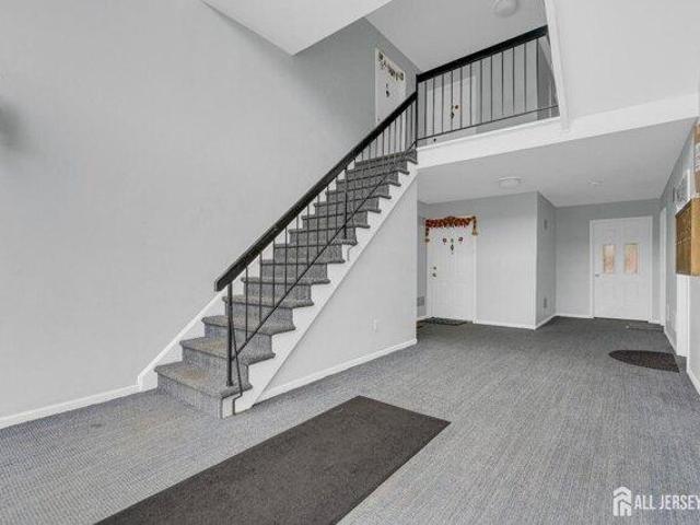 condo with 1 bedroom, Middlesex NJ ES103621534