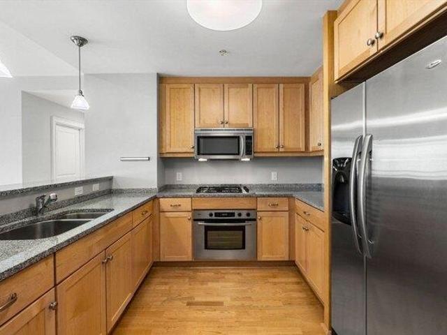 condo with 1 bedroom, Milton MA ES104835669