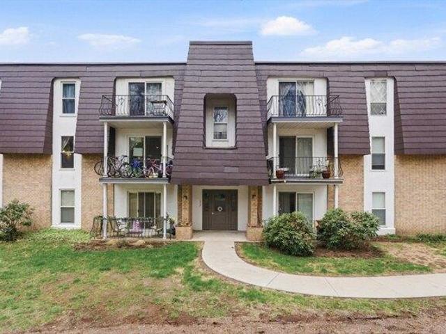condo with 1 bedroom, Milford MA DLS103126142