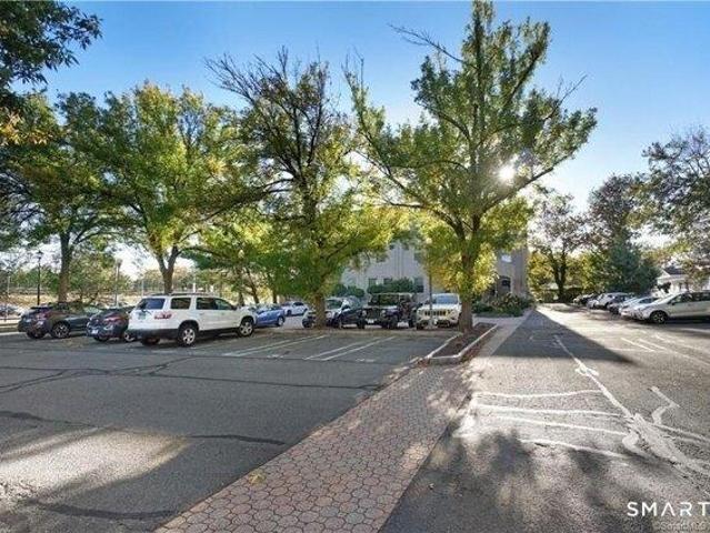 condo with 1 bedroom, Milford CT ES104852364
