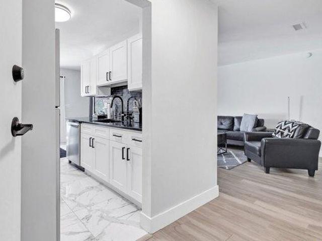 condo with 1 bedroom, Milford CT ES105141320