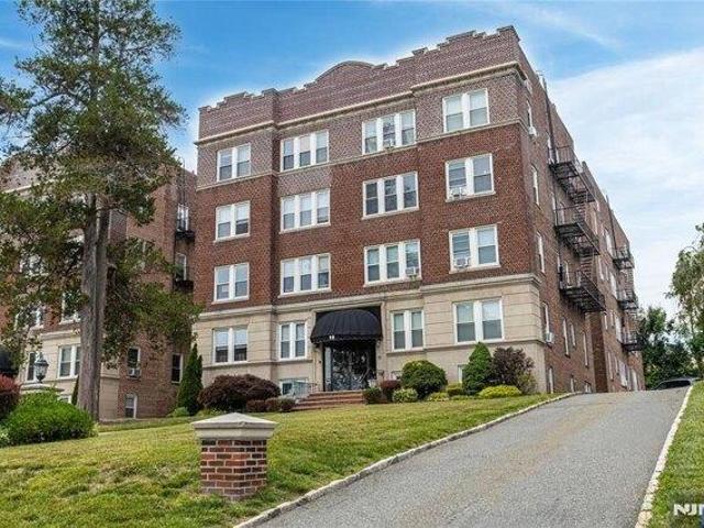 condo with 1 bedroom, Montclair NJ DS103664349