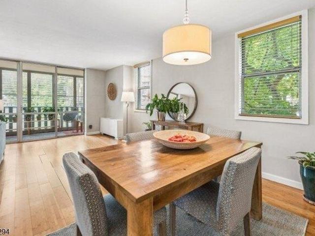 condo with 1 bedroom, Montclair NJ ES104190525