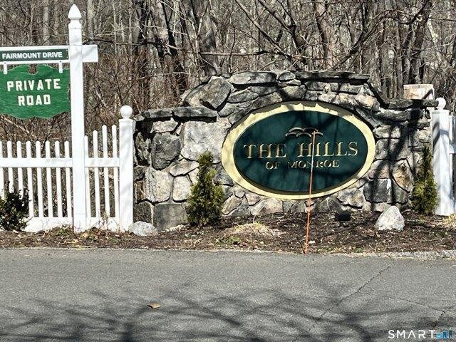 condo with 1 bedroom, Monroe CT DLS102707870