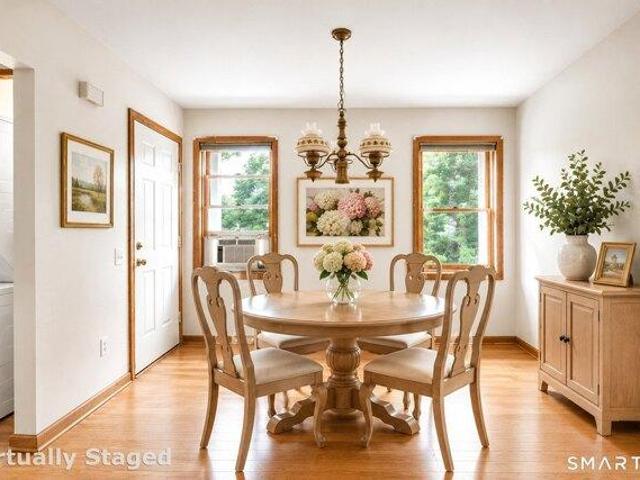 condo with 1 bedroom, Monroe CT ES103161423