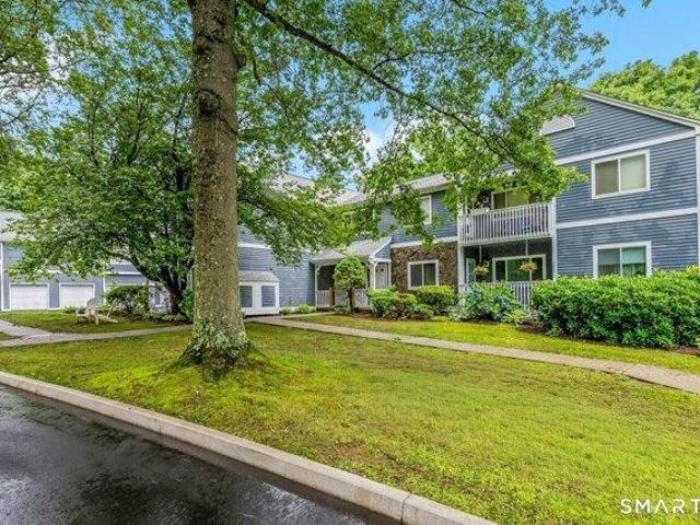 condo with 1 bedroom, Monroe CT ES104443946