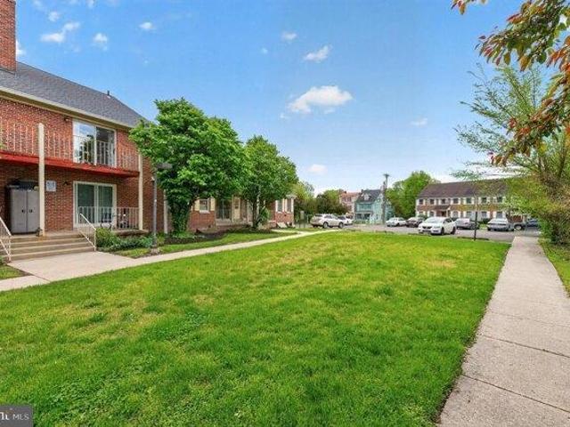 condo with 1 bedroom, Mount Holly NJ DS102316375