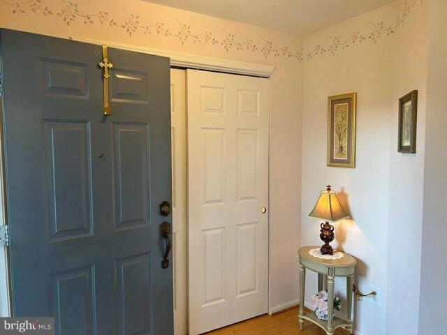 condo with 1 bedroom, Mount Laurel NJ ES105207589