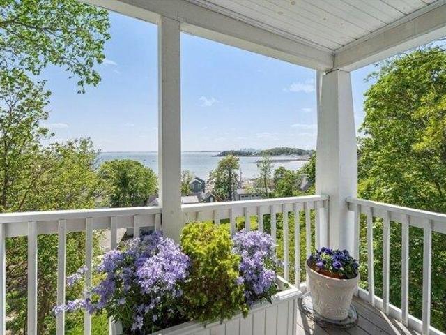 condo with 1 bedroom, Nahant MA ES104921764