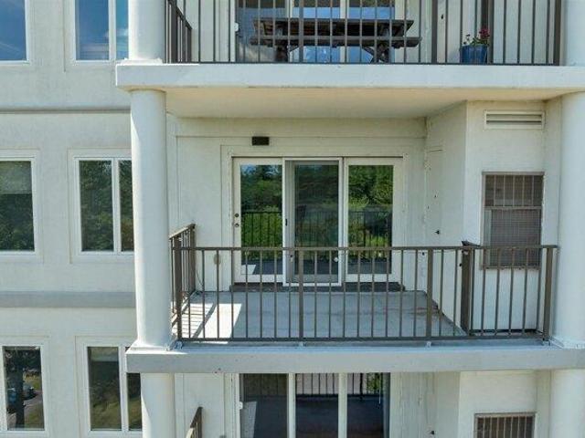 condo with 1 bedroom, Nashua NH DS104407409