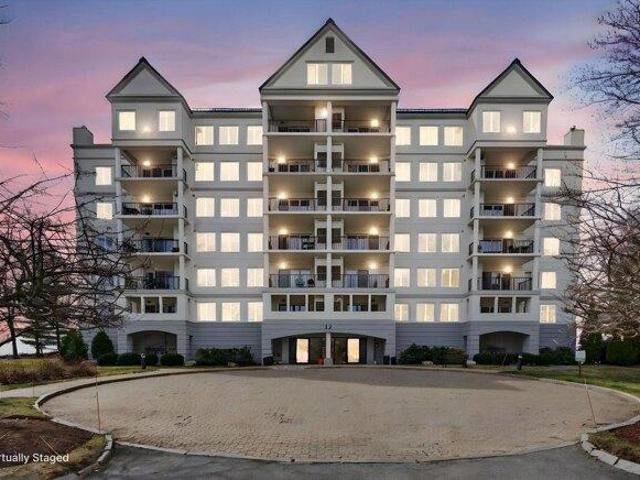 condo with 1 bedroom, Nashua NH ES104853206