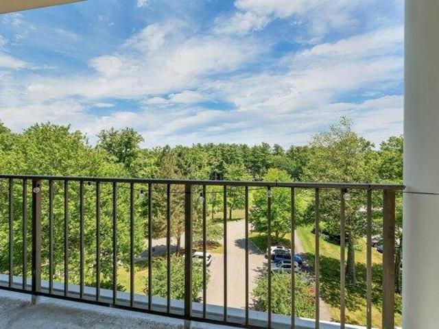 condo with 1 bedroom, Nashua NH ES104870355