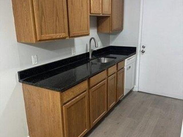 condo with 1 bedroom, Natick MA ES103017560