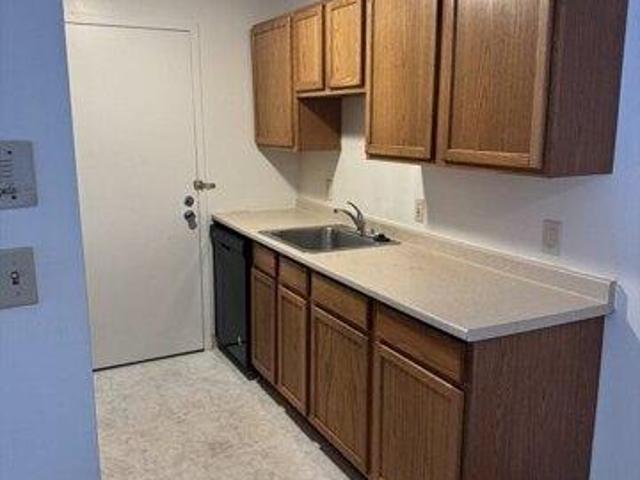 condo with 1 bedroom, Natick MA ES105082484