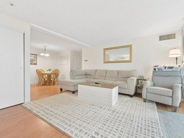 condo with 1 bedroom, Natick MA ES105258904