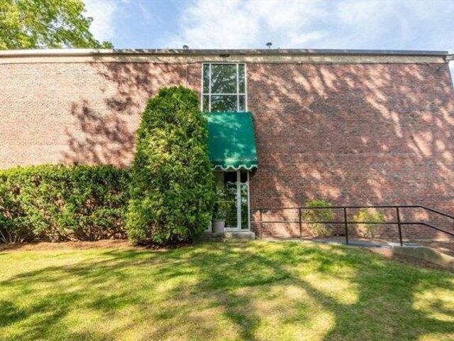 condo with 1 bedroom, Needham MA ES104542053