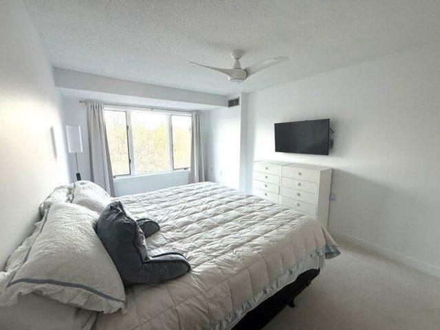 condo with 1 bedroom, Needham MA ES103034810