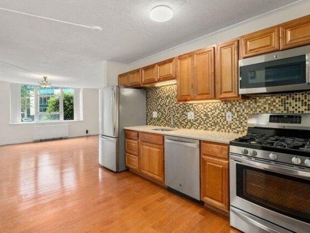 condo with 1 bedroom, Newton MA DS104480694