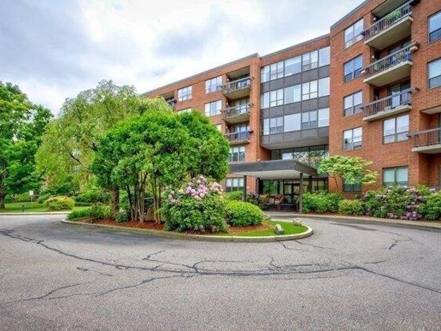 condo with 1 bedroom, Newton MA DS104115248