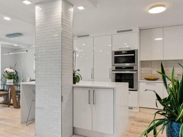 condo with 1 bedroom, Newton MA ES105442525
